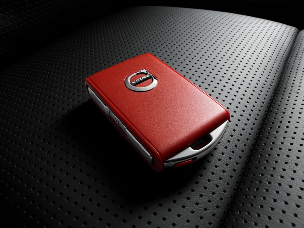 Volvo’s Red Key Ensures That Your 90 Series Is Driven Responsibly ...