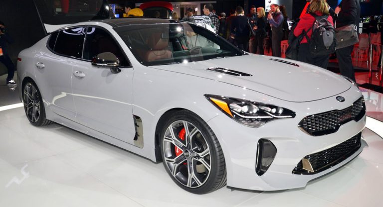 New Kia Stinger Shows Off Its Colors In Detroit | Carscoops