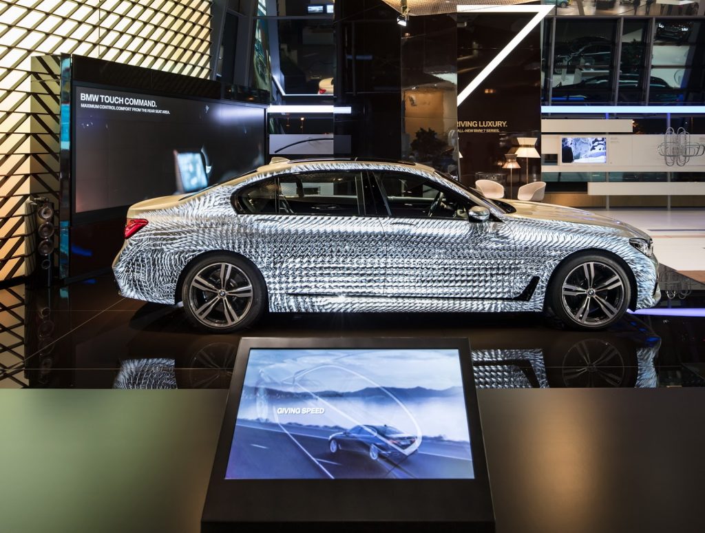 BMW Gets Creative With Projection Mapping On 7-Series [w/Video] | Carscoops