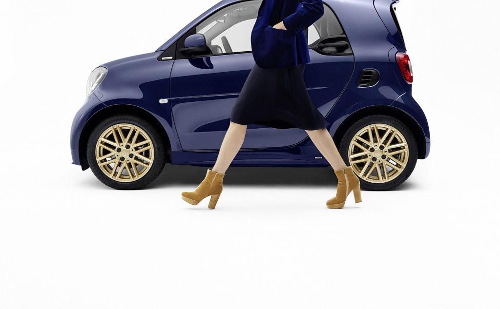 Berlin Fashion Icon Shows Smart Fortwo’s Style Potential With Tailor ...