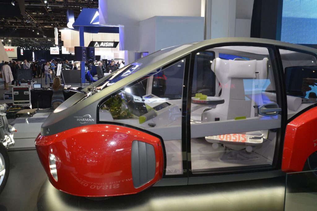 Rinspeed Oasis Concept Is Detroit’s Ultimate Oddity | Carscoops