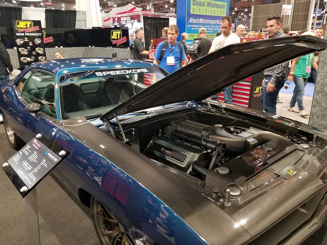SpeedKore’s 1970 Plymouth Cuda Restomod Is A Tasteful 720HP Menace ...