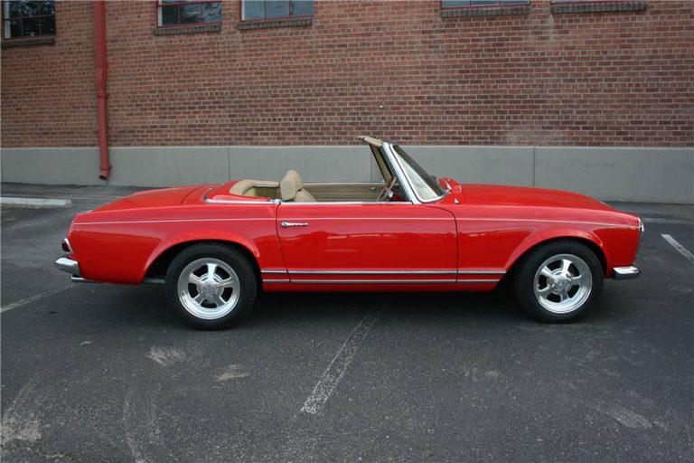 1965 Mercedes 230SL Restomod Runs On An LS1 Corvette V8 | Carscoops