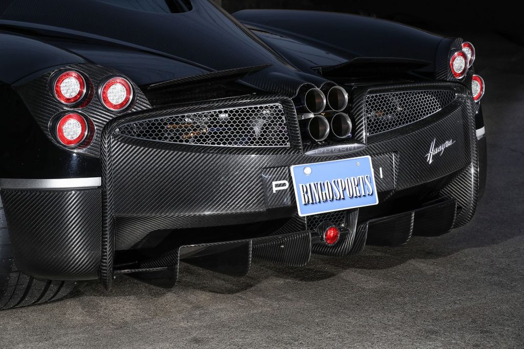 Japan’s First Pagani Huayra Is A Treat For The Senses | Carscoops