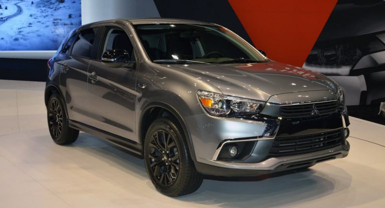 Mitsubishi Outlander Sport Limited Edition Debuts In Chicago, Priced ...