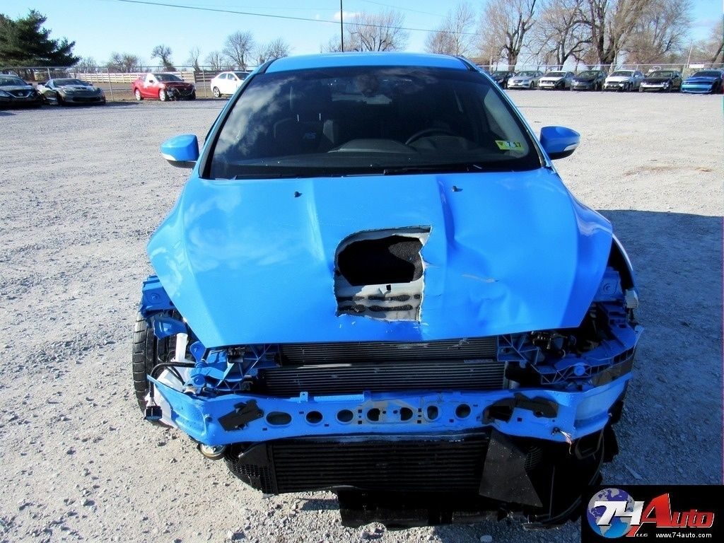 Wrecked Ford Focus RS With A Salvage Title Is Surprisingly Costly ...