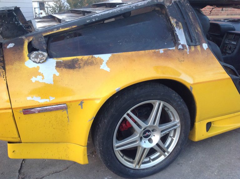 Is This Roasted 1981 DeLorean DMC-12 Worth Saving At $12k? | Carscoops