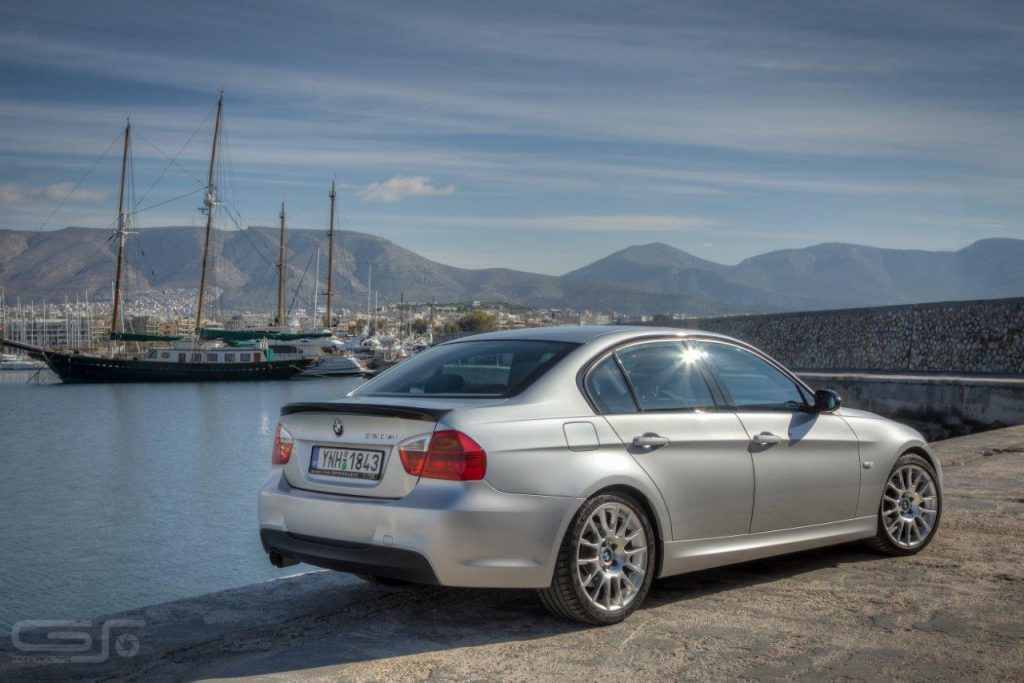 Used Car Guide: 2005-2006 BMW 320si Is The Poor Man’s Four-Pot M3 E90 ...