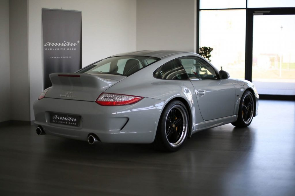 This Retrolicious Porsche 997 Sport Classic Was What Came Before The ...