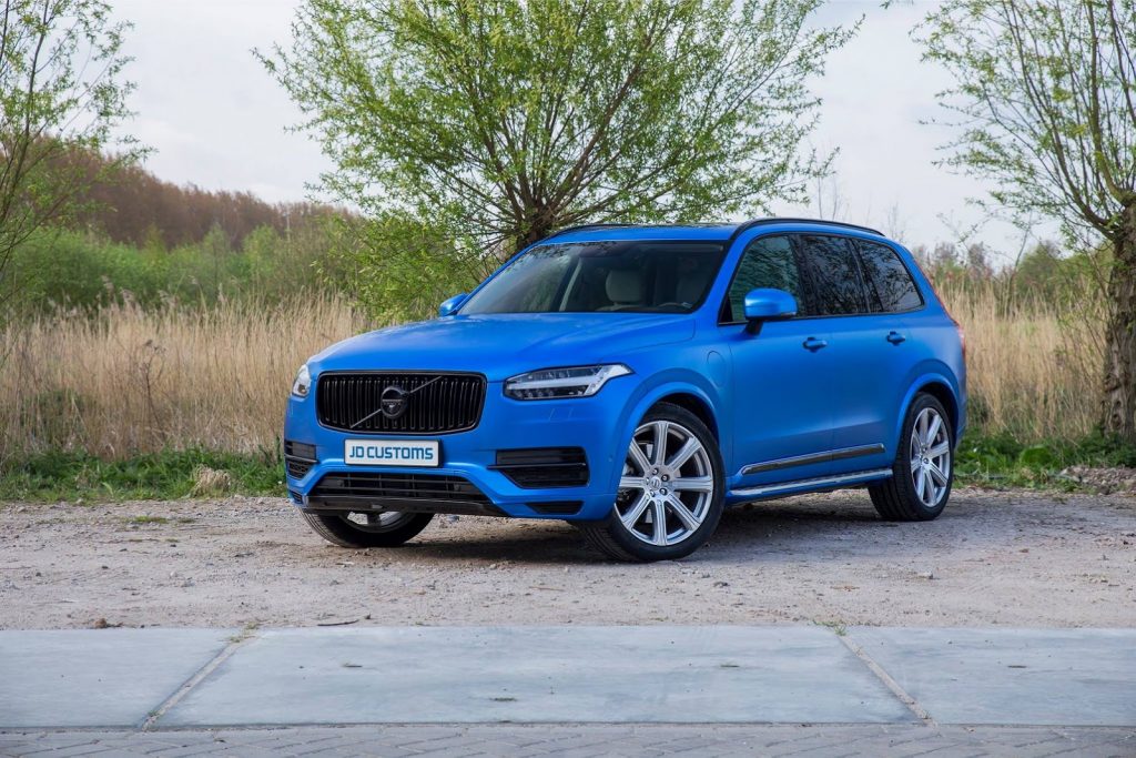 Volvo XC90 Gets Wrapped In Satin Perfect Blue | Carscoops