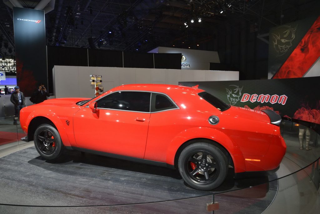 840HP Dodge Challenger SRT Demon Puts On Quite A Show In New Videos ...