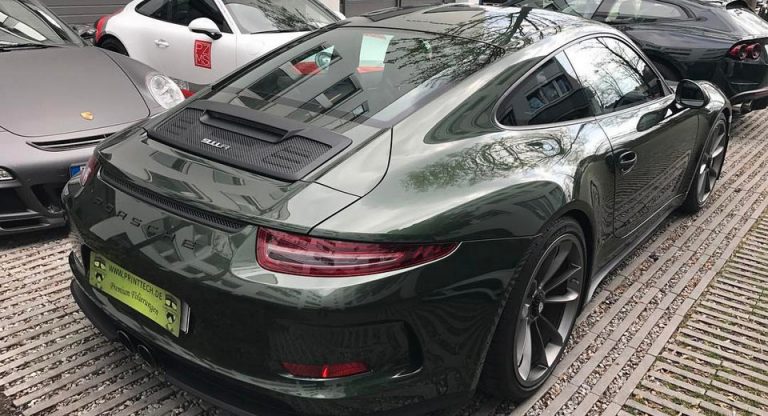 Porsche 911 R Looks Classy With Dark Green Premium Wrap | Carscoops
