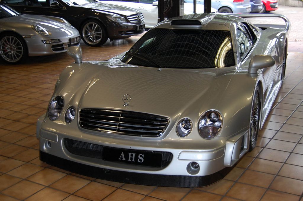 Mercedes’ Last Mid-Engined Supercar Is Still Worth $2.7 Million Decades ...