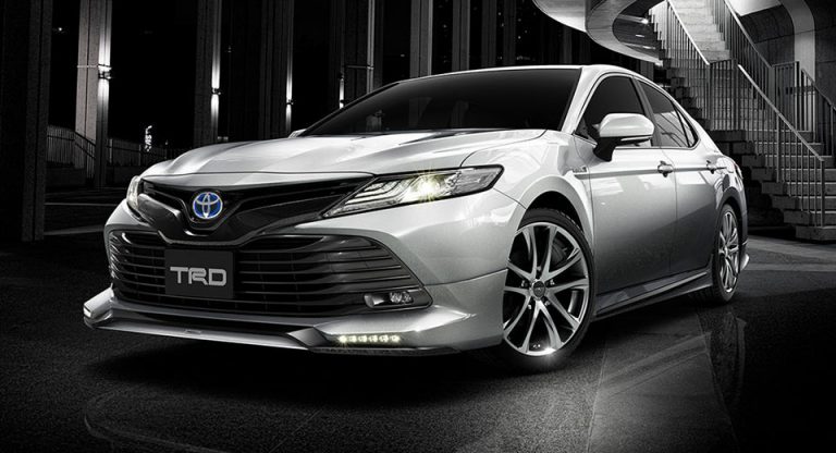 Japanese 2018 Toyota Camry Debuts TRD And Modellista Trims | Carscoops