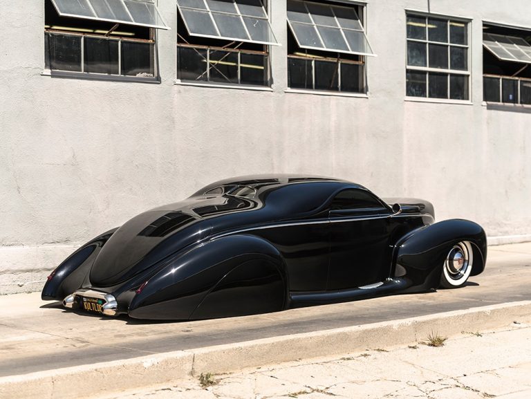 Highly-Modified Lincoln Zephyr Belongs To Gotham City | Carscoops