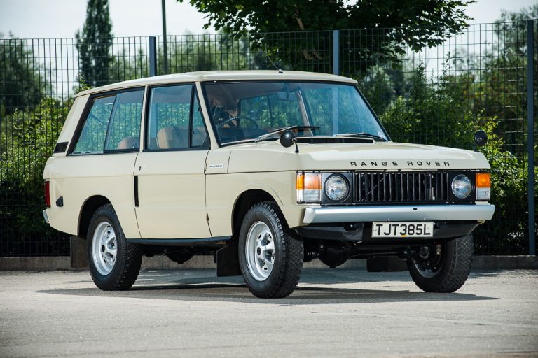 1972 Range Rover Could Fetch As Much As The New Velar At Auction ...