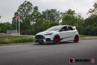 500 PS Roush Ford Focus RS Puts On Glossy Red Custom Wheels | Carscoops