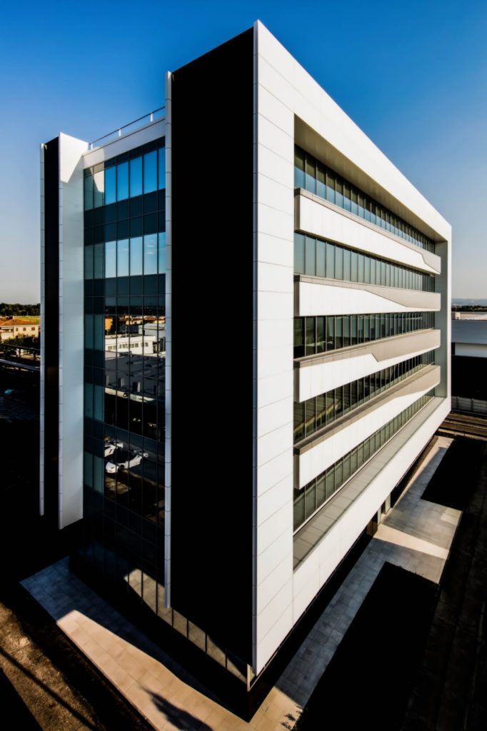 Lamborghini Keeps Selling More Supercars And Opening New Facilities ...