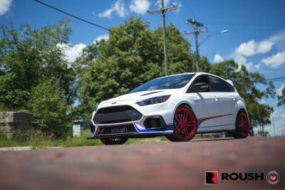 500 PS Roush Ford Focus RS Puts On Glossy Red Custom Wheels | Carscoops
