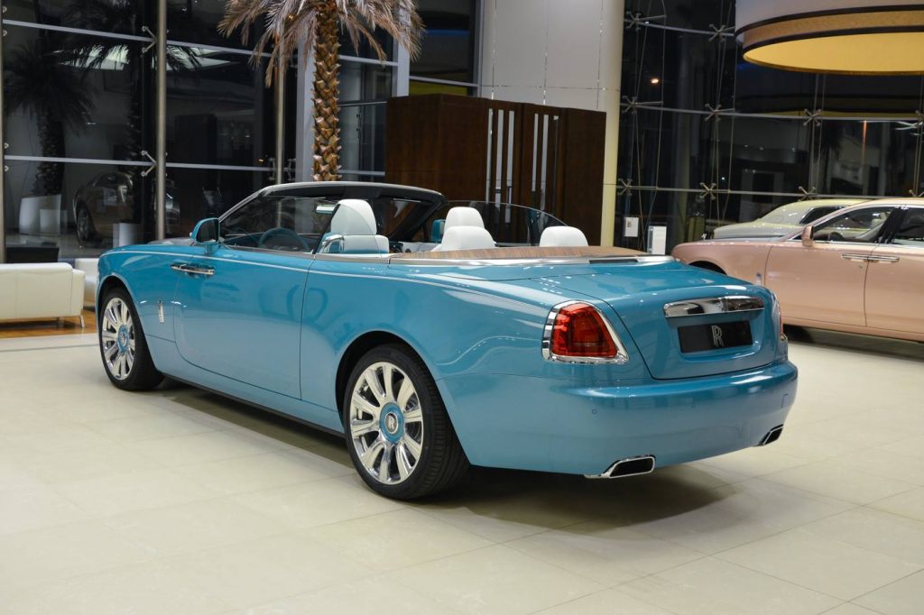 Anyone “Feeling” This Turquoise And Silver Rolls-Royce Dawn? | Carscoops