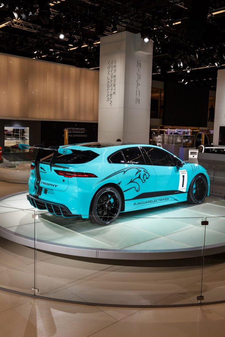 Jaguar Details I-PACE Race Car Built By JLR’s SVO Division [w/Video ...
