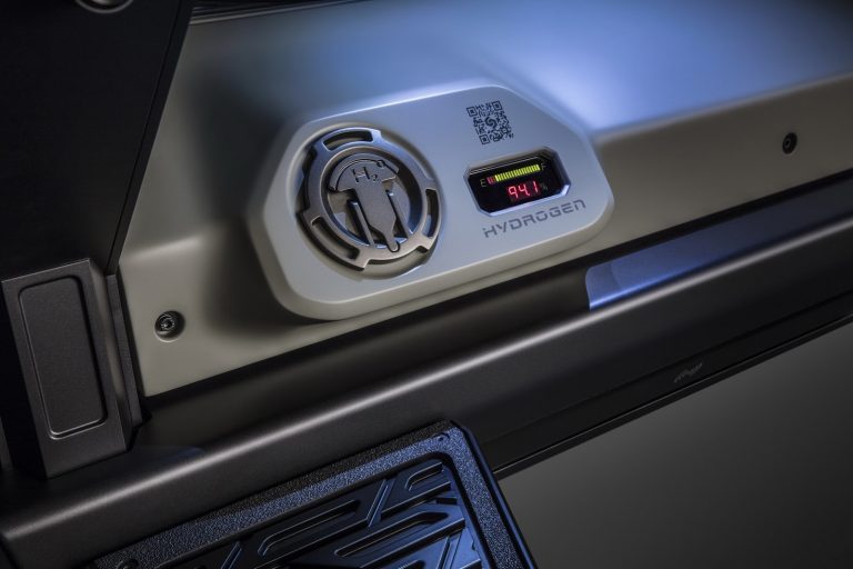 GM Presents New Fuel Cell Platform With Autonomous Tech | Carscoops