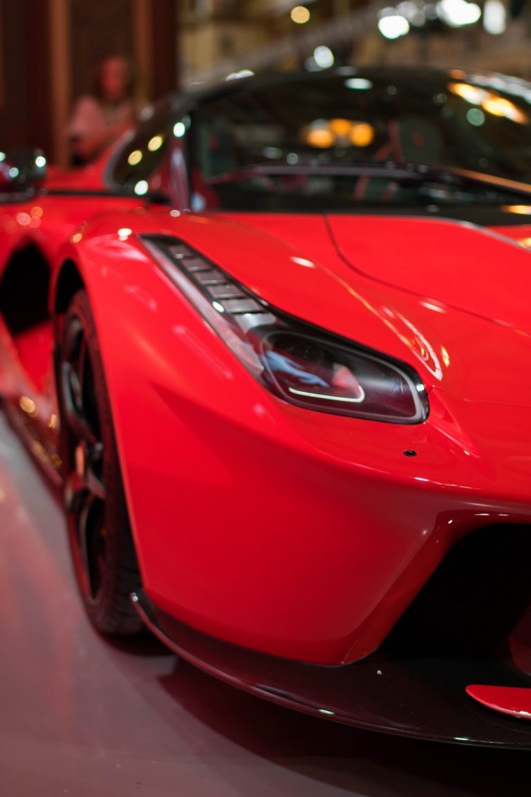 Ferrari Unveils Rosso Corsa LaFerrari Aperta In Melbourne | Carscoops