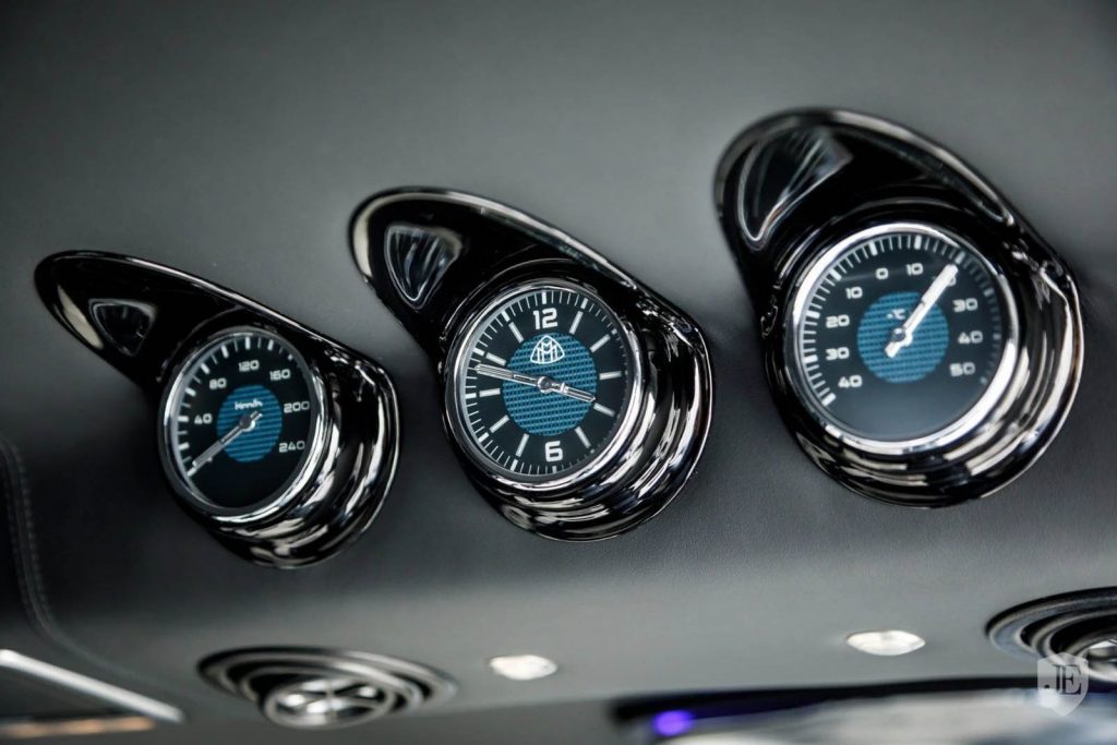 $830k For A Mercedes-Maybach S600 Pullman Is Quite A Stretch | Carscoops