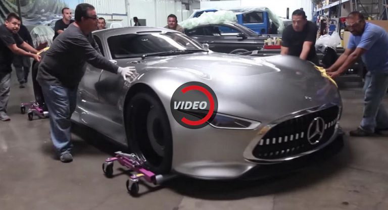 A Behind-The-Scenes Look At Batman’s Mercedes Vision Gran Turismo ...