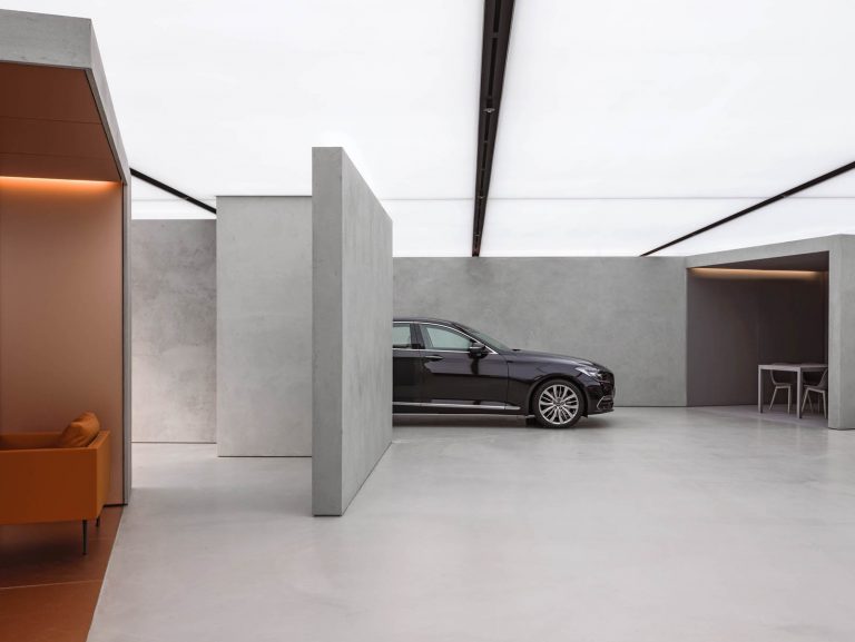 The World’s First Dedicated Genesis Showroom Goes All Gangnam Style ...