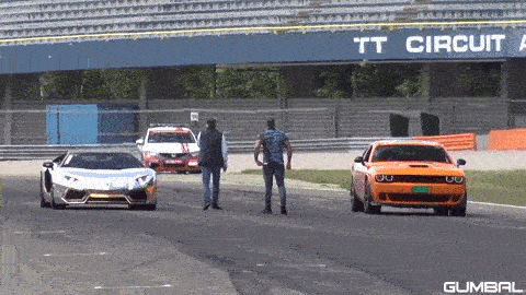 “General Lee” Dodge SRT Hellcat Challenges Lambo Aventador | Carscoops
