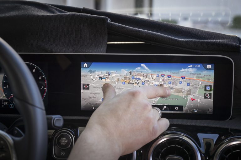 New Mercedes MBUX Infotainment System Detailed At CES [63 Pics+Video ...