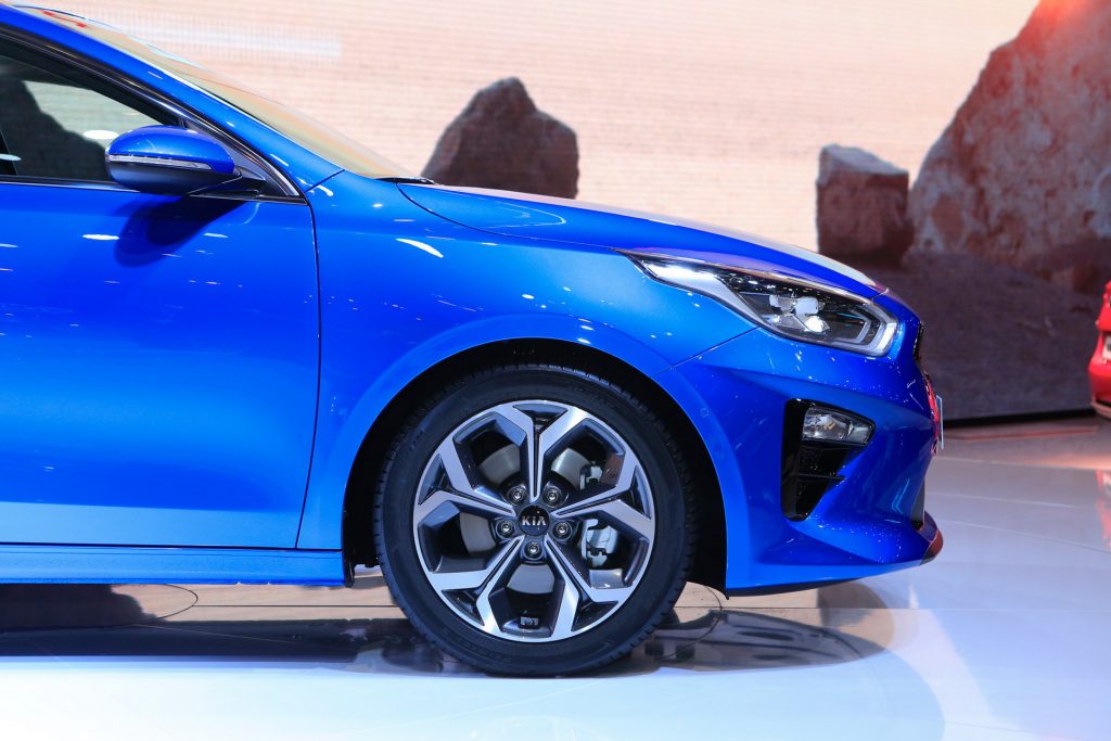 All-New Kia Ceed Hatch Arrives In Geneva To Start A Fight With The Golf ...