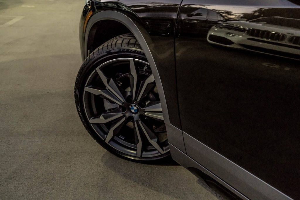 U.S.-Spec BMW X2 Shows Up In Dealerships, Looks Good In Black | Carscoops