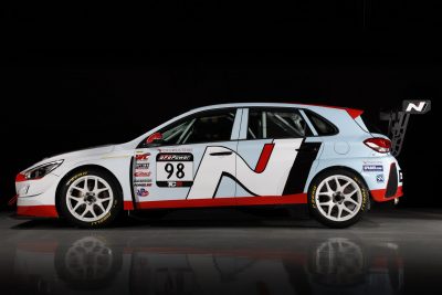 Hyundai i30 N TCR Race Car Debuts In Chicago | Carscoops