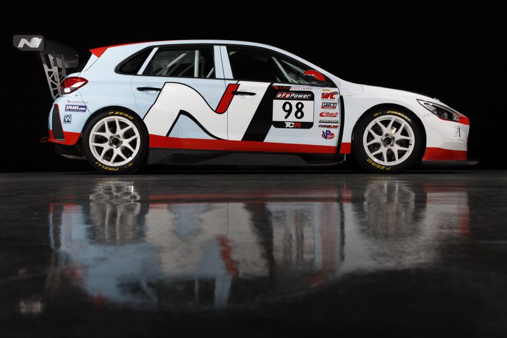 Hyundai i30 N TCR Race Car Debuts In Chicago | Carscoops