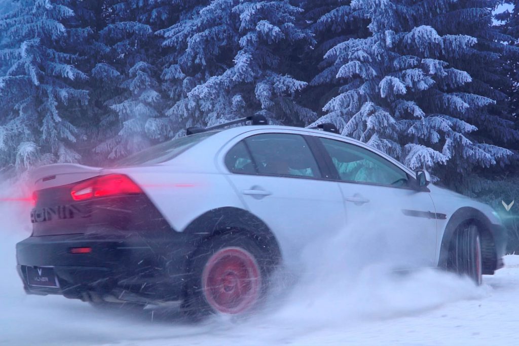 Vilner Transforms A Mitsubishi Lancer Into The Luxurious Allroads Ronin ...