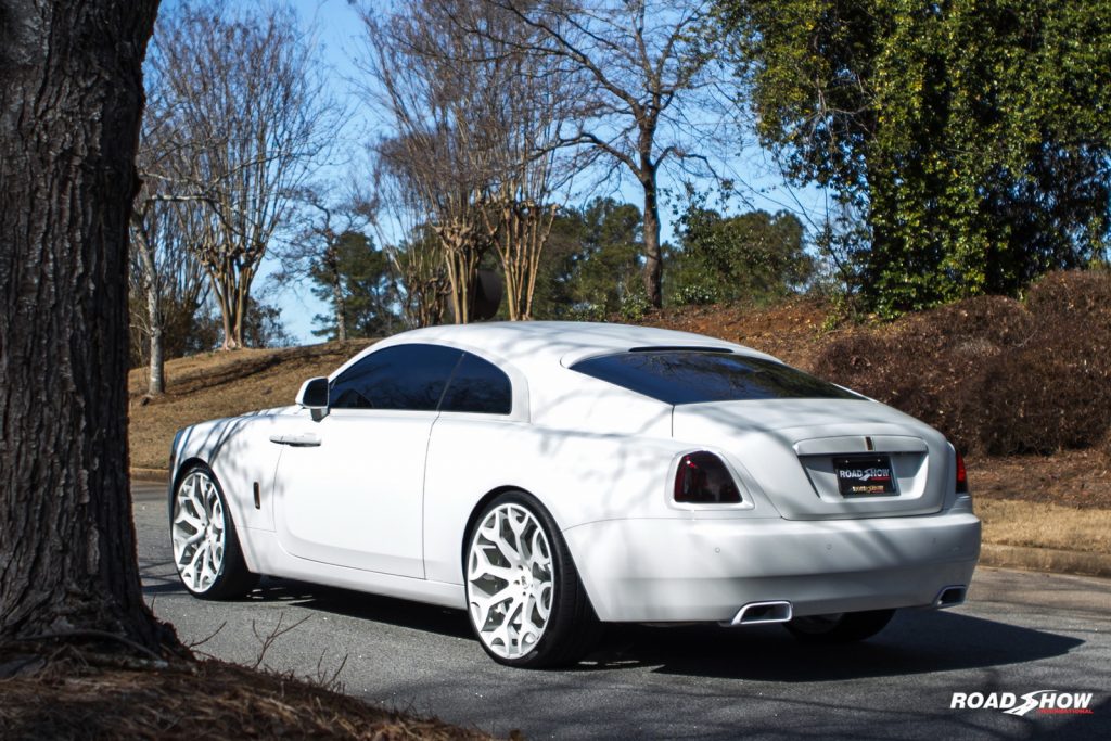Feel Free To Call This Rolls-Royce Wraith ‘Snow White’ | Carscoops