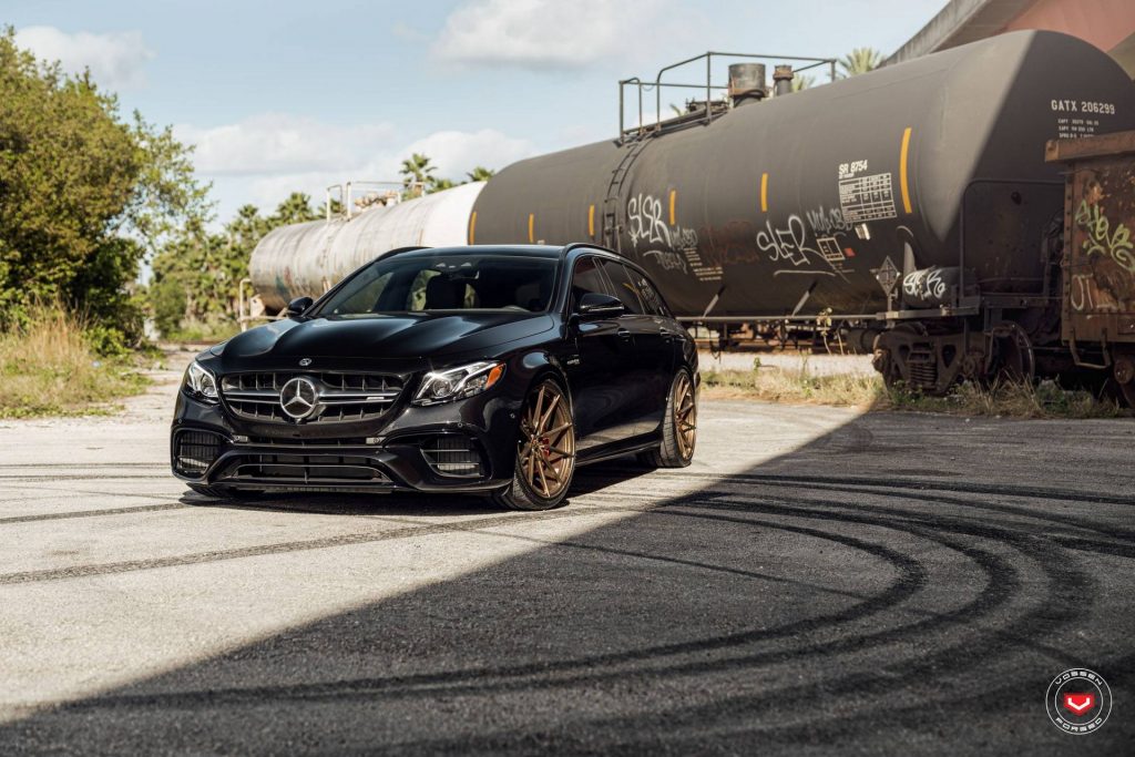 Mercedes-AMG E63S Estate Goes For All-Black Look With Satin Bronze ...