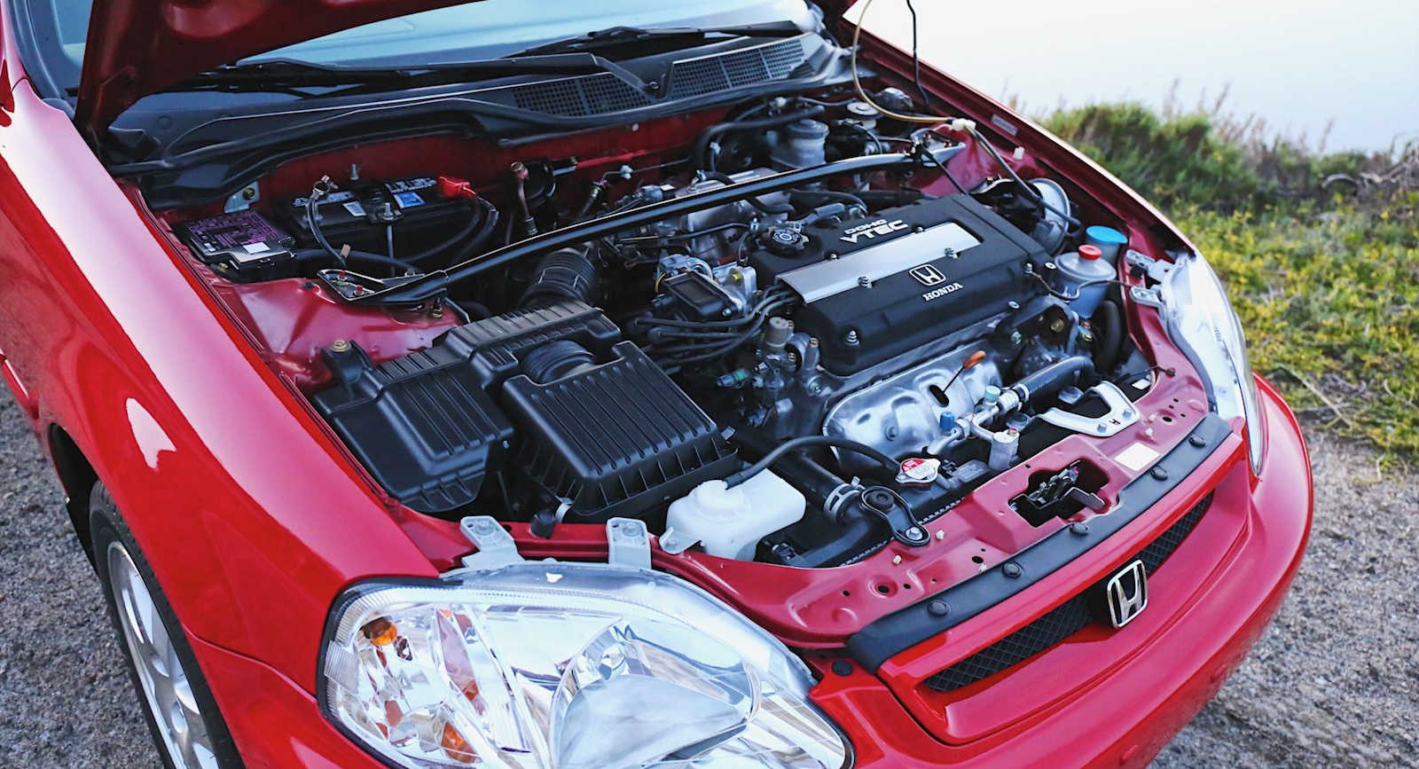 Someone Just Bought A 2000 Honda Civic Si For $22,750 | Carscoops