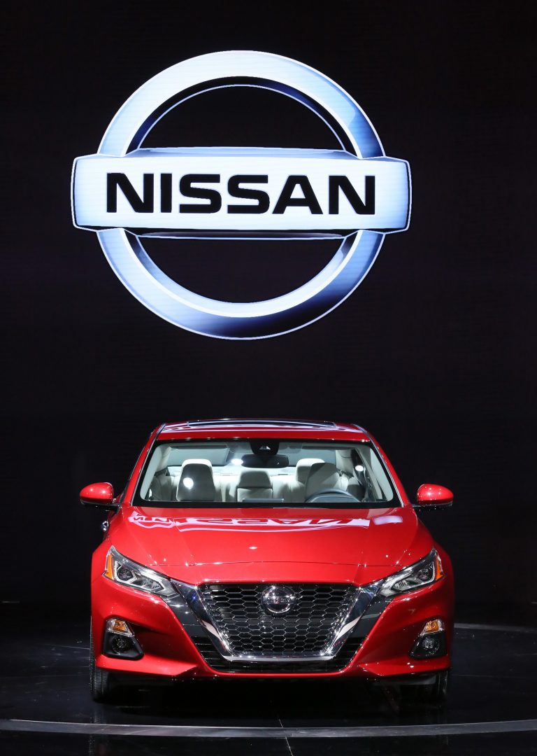 2019 Nissan Altima Revealed, Gets AWD Option And 2.0L Turbo | Carscoops