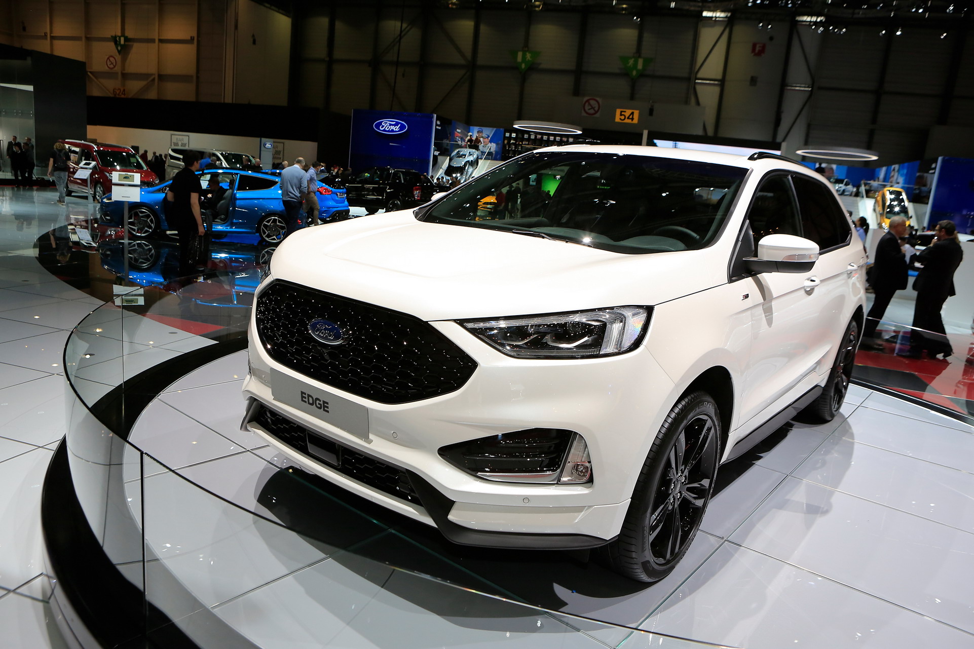 Facelifted Ford Edge Arrives In Europe With New 235HP Bi-Turbo Diesel ...