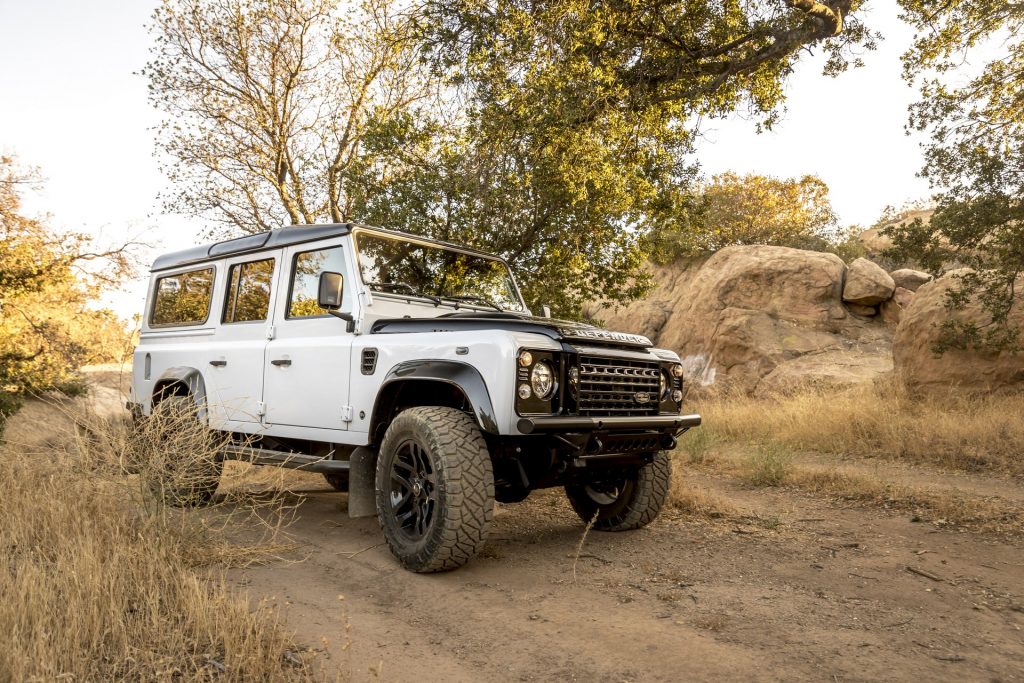 Land Rover Defender Gets An LS3 V8 Upgrade From Fusion | Carscoops