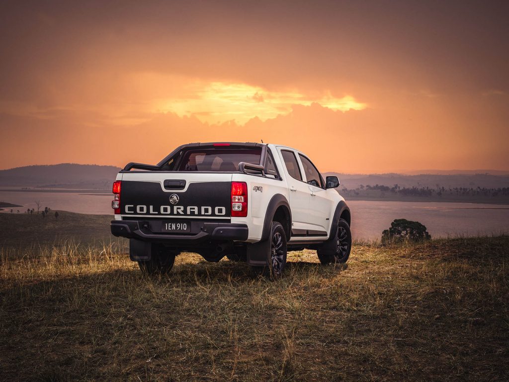 Holden Colorado LSX Launches Down Under All Murdered Out | Carscoops