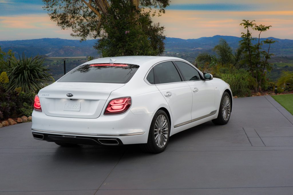Four Things You Should Know About Kia’s All-New K900 | Carscoops