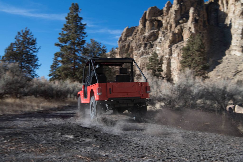 Mahindra’s American-Made Roxor Is A UTV In Jeep’s Clothing | Carscoops