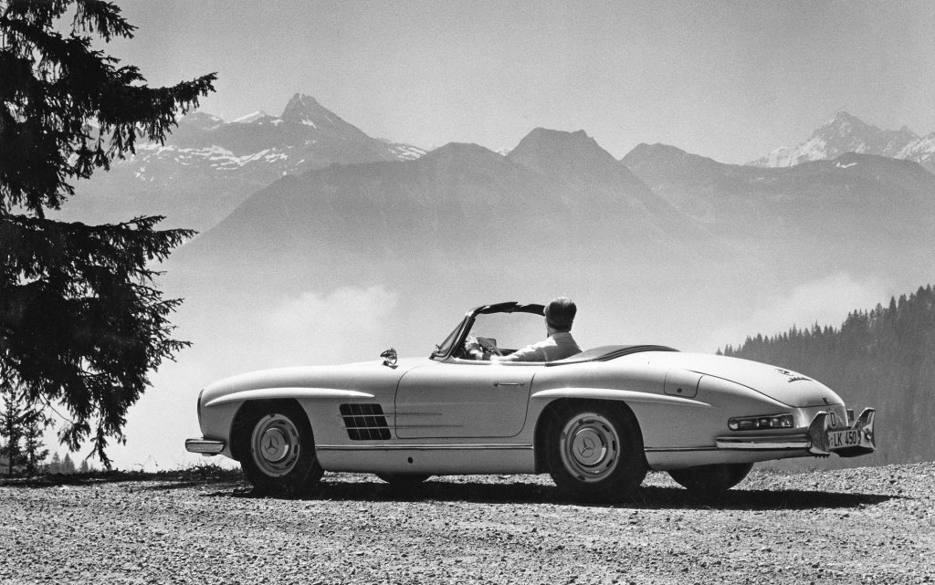 Get Chequered Upholstery For Your 300 SL Straight From Mercedes-Benz ...