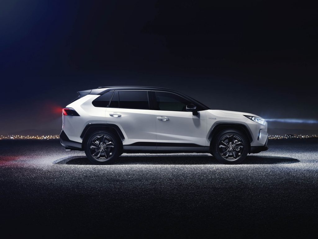 This Is The European 2019 Toyota RAV4 And It Gets A 2.0L Gas Engine Too ...