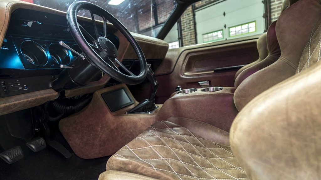 Restomod 1970 Dodge Challenger Packs A 707-Horsepower Secret From Hell ...