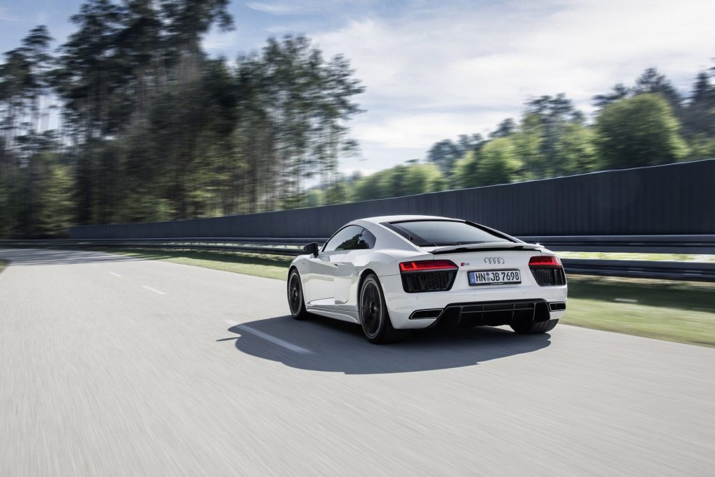 New Audi R8 V10 RWS: Go Rear-Drive And Save Yourself $26,200 Over AWD ...